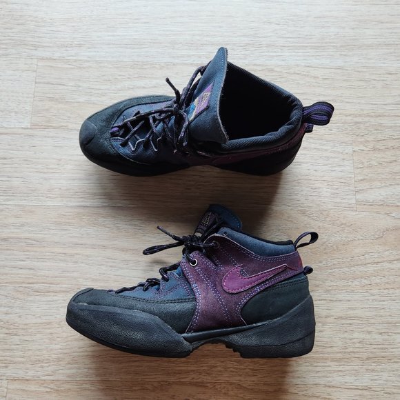 Nike ACG | Shoes | Vintage Nike Air Acg Approach Hiking Suede Boot ...